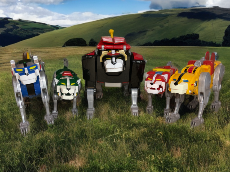Voltron 40th Anniversary Review: Playmates Collector Set